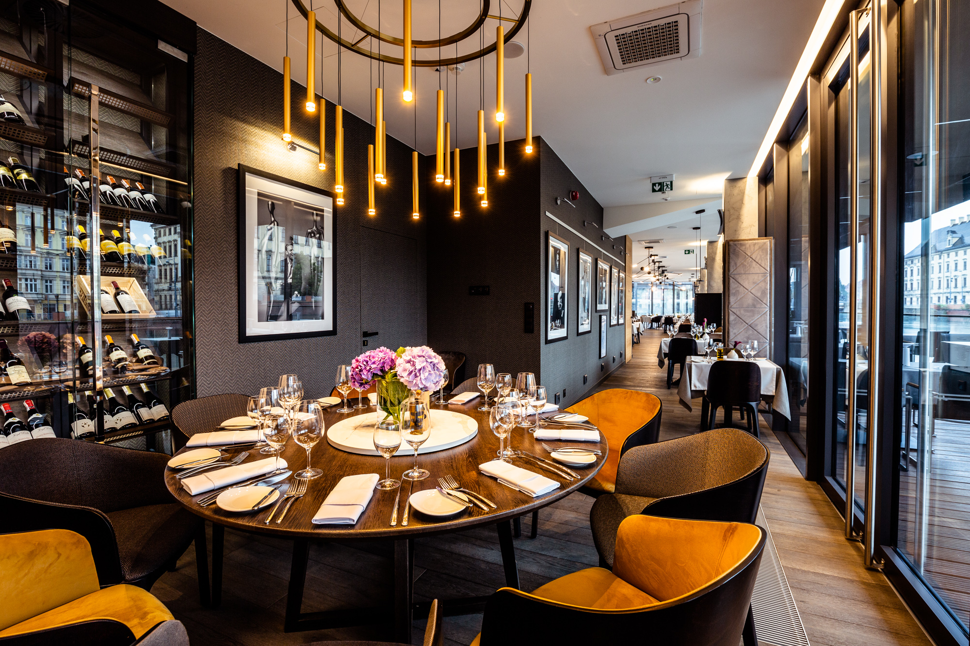 Restaurants - LA MADDALENA RESTAURANT